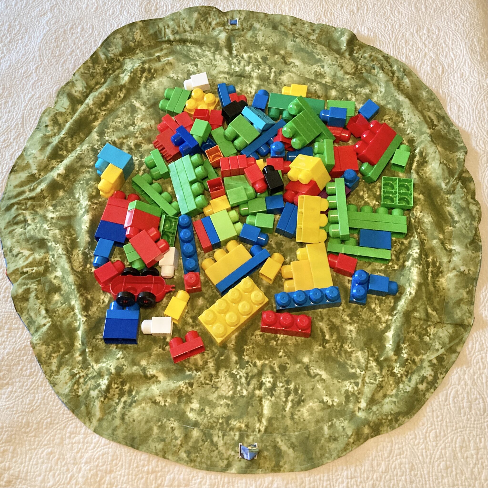 Drawstring play mat - Merchlet